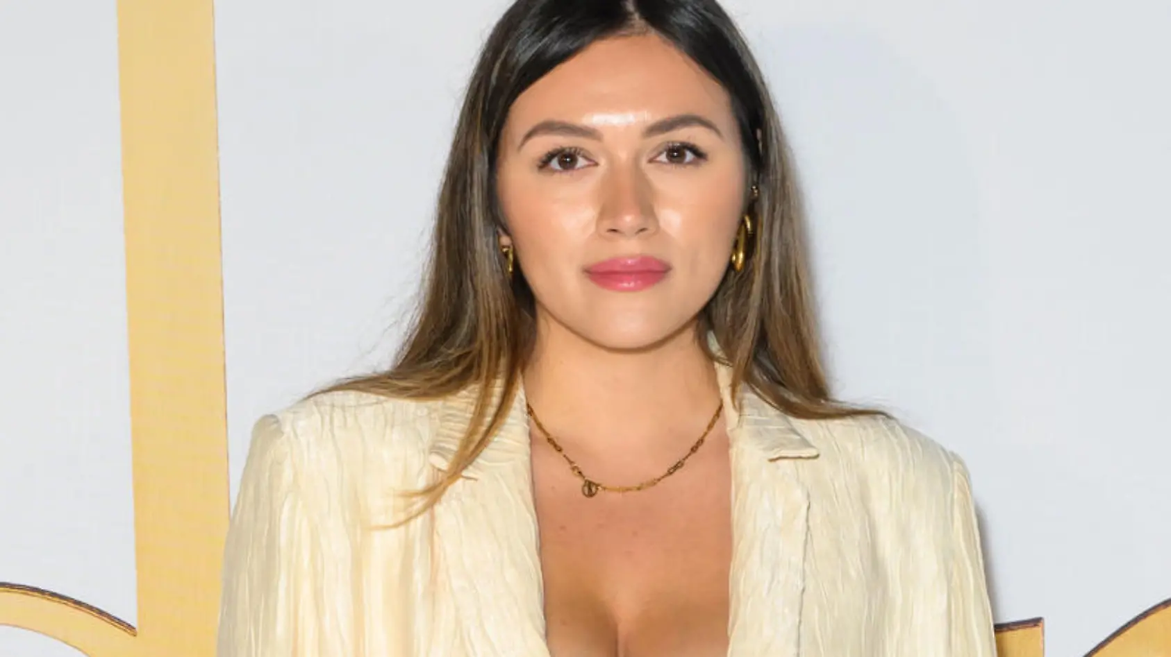 GNTM-Star Anuthida Ploypetch ist zum ersten Mal Mama geworden