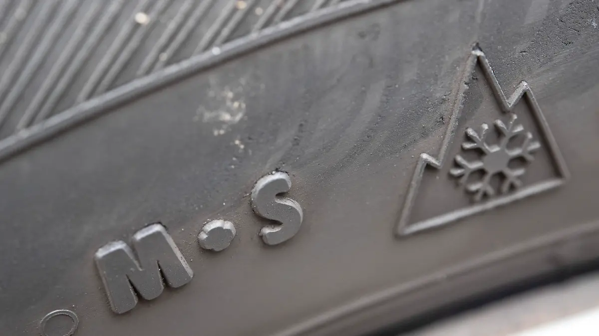 Winterreifen: Achtung, Alpine-Zeichen! DIESE Reifen sind ab Oktober ...