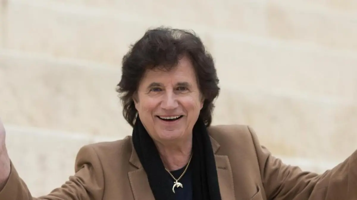 "Die Flippers"-Star Olaf Malolepski: Ohne seinen Lockenstab geht gar nichts