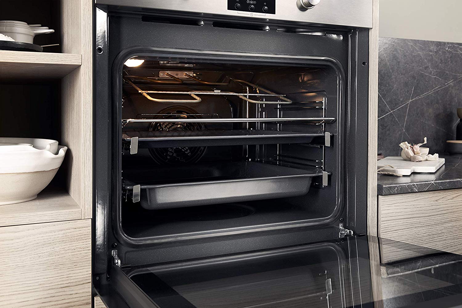 🥇 15 Modelle, 1 klarer Sieger: Backöfen Test | rtl.de Vergleich