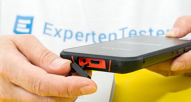 🥇 4 Modelle, 1 klarer Sieger: Outdoor Smartphone Test | rtl.de Vergleich